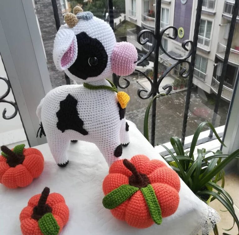 PATRÓN GRATIS Vaca Amigurumi paso a paso - Crochetisimo