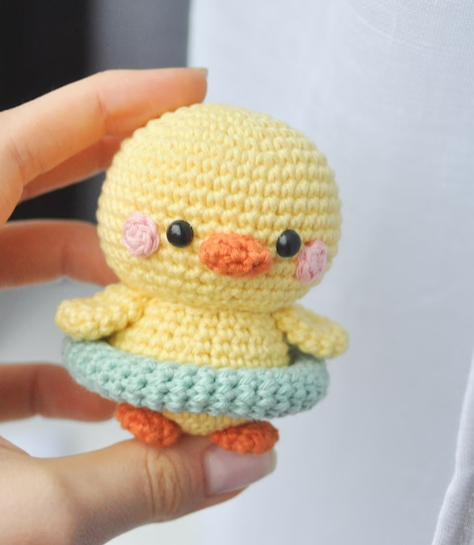 PATRÓN GRATIS Pollito con Sombrero Tiko-tico Amigurumi paso a paso ...
