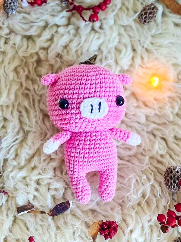 PATRÓN GRATIS Llavero Cerdito Amigurumi paso a paso - Crochetisimo