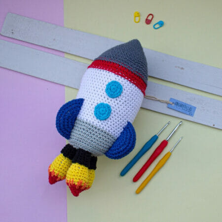PATRÓN GRATIS Nave Espacial Juguete Amigurumi - Crochetisimo