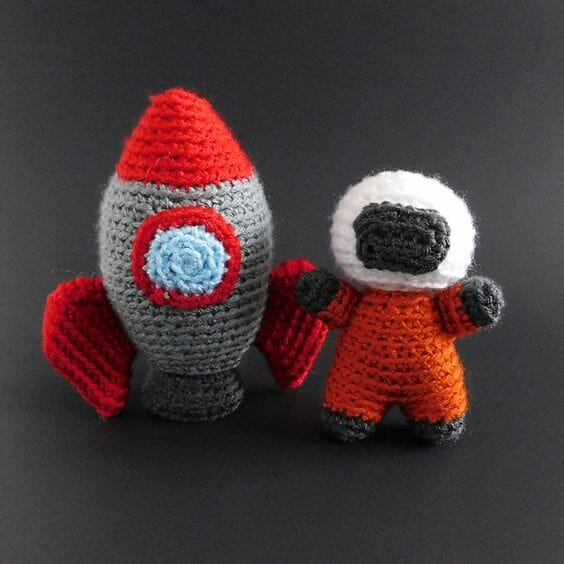 PATRÓN GRATIS Nave Espacial Juguete Amigurumi - Crochetisimo