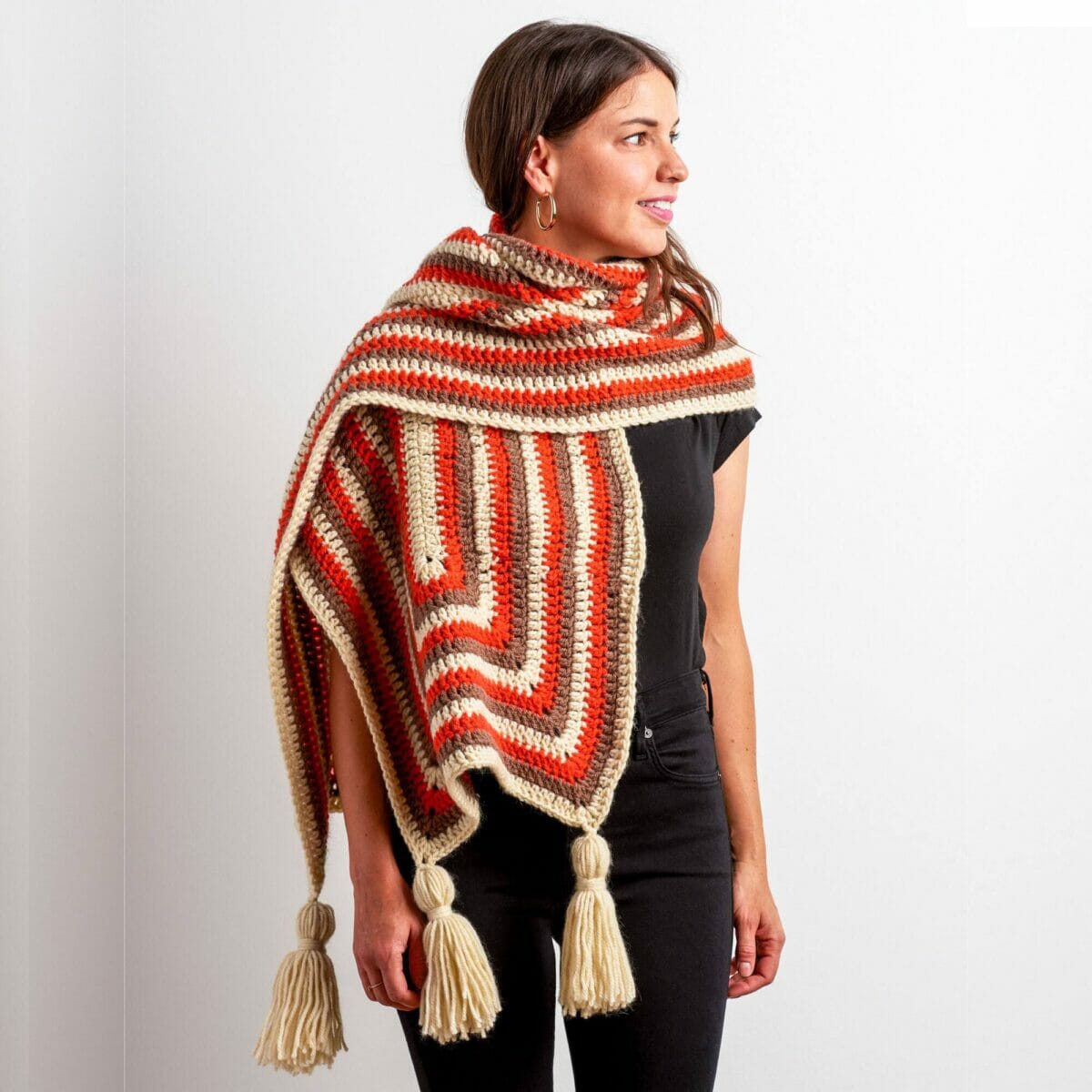 PATRÓN GRATIS Chal estilo Maya a Crochet - Crochetisimo