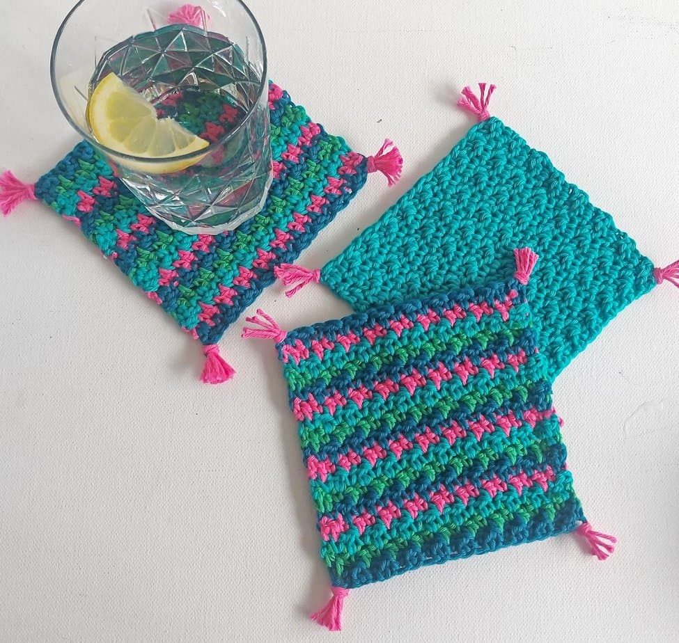 PATRÓN GRATIS Posavasos de Colores Fríos en Crochet - Crochetisimo