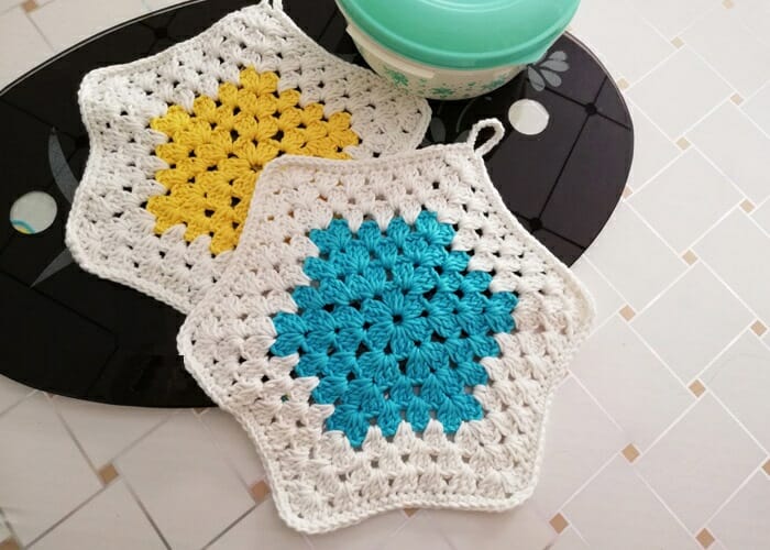 PATRÓN GRATIS Agarraderas Estrellas Felices en Crochet - Crochetisimo