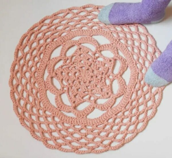 PATRÓN GRATIS Moderna Alfombra en Crochet - Crochetisimo