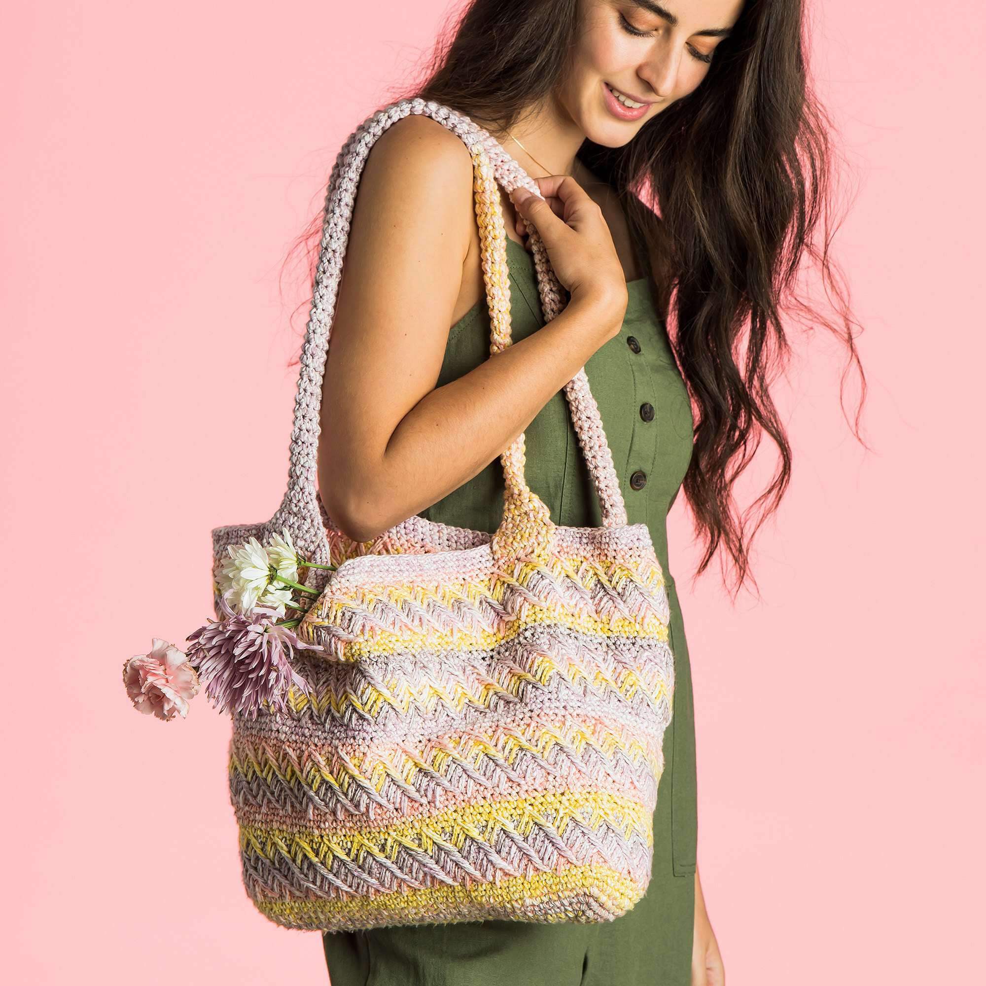 Bolso Pink Way en Crochet PATRÓN GRATIS - Crochetisimo