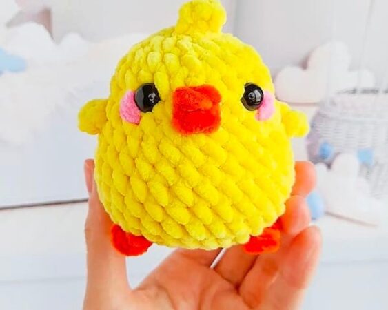 Pollito de Terciopelo Amigurumi PATRON GRATIS - Crochetisimo
