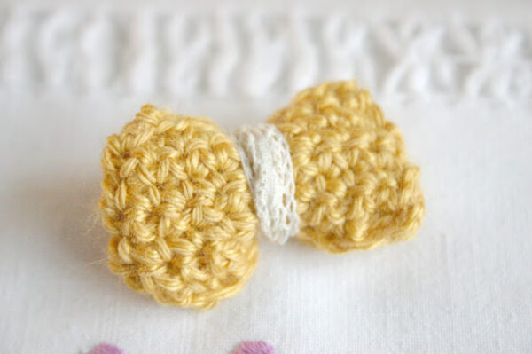 Sencillo Lazo Vintage Patrón en Crochet Gratis