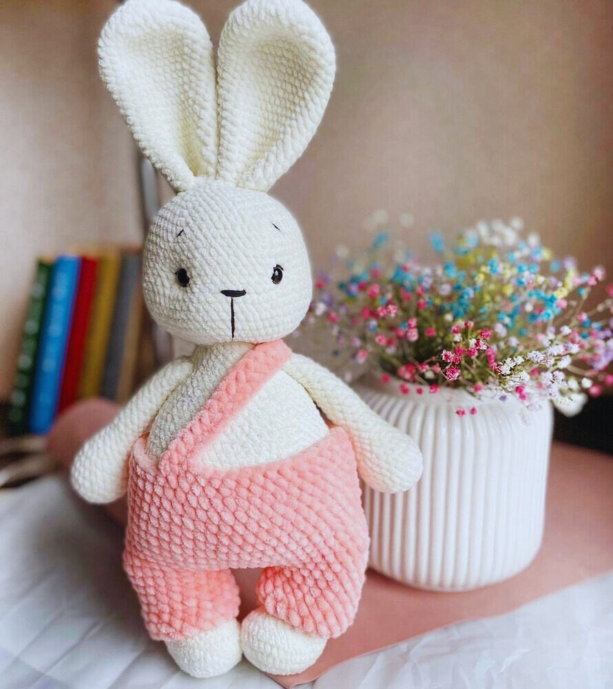 Amigurumi Fácil: Aprende a Tejer un Conejito de Crochet en Pocos Pasos Patrón Gratis - Crochetisimo